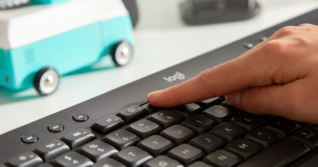 Rekomendasi Keyboard Kantor Ternyaman, Anda Wajib Punya!