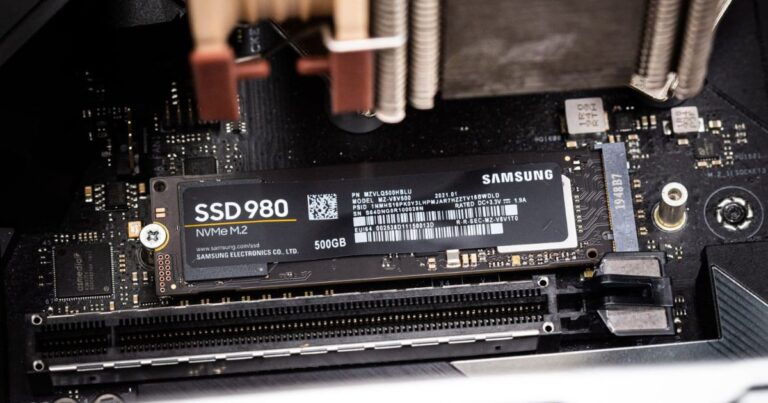 10 Rekomendasi SSD Terbaik Tahun 2025 yang Wajib Anda Tahu