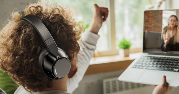 10 Headset Bluetooth yang Bagus untuk Audio Maksimal